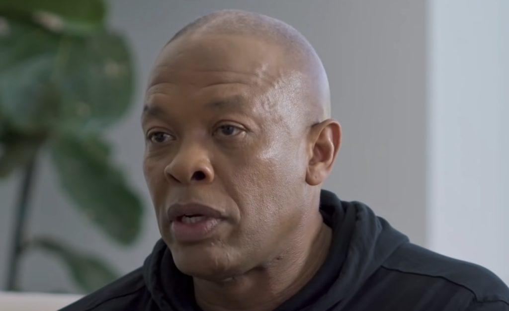 Dr. Dre's Assault Victim Dee Barnes Blasts Grammys For Honoring The ...