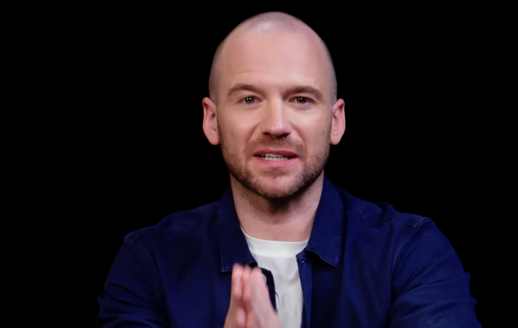 Hot Ones' Sean Evans Splits From P*rn Actress Melissa Stratton After ...