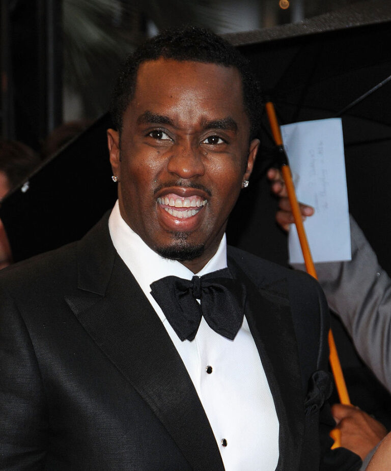 Ana Gasteyer Shares Her Experience with Sean 'Diddy' Combs - Media Take Out